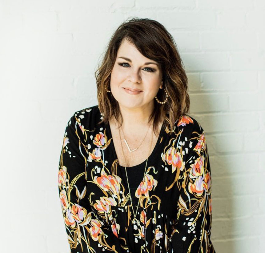 Jesus Over Everything: An Interview with Lisa Whittle : Jennifer Hand